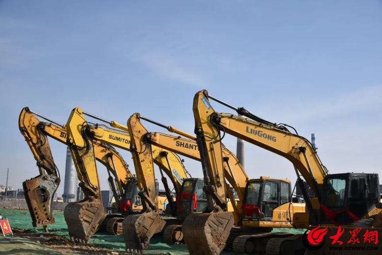 Launching Ceremony of Qingling Special Vehicle (East China) Base ...